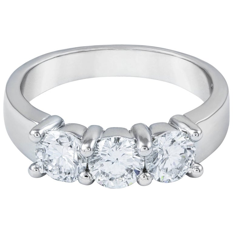 Roman Malakov 1 53 Carat Total Round Diamond Three Stone Wedding Band