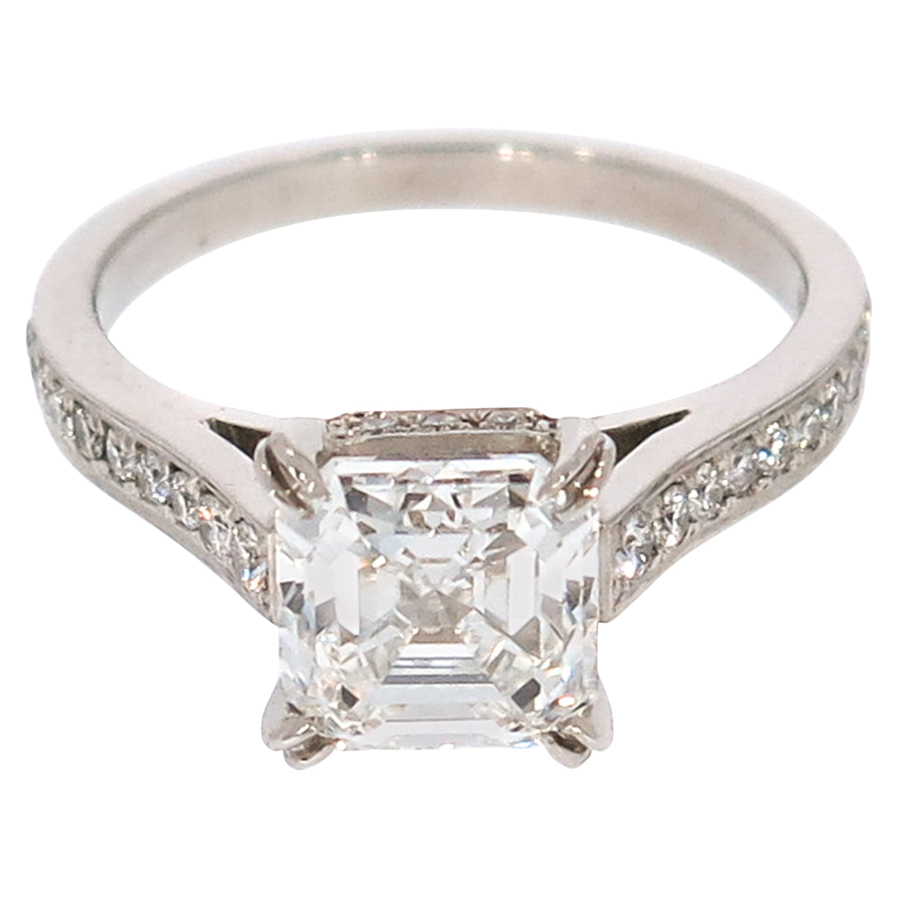Asscher Cut Diamond Ring. For Sale at 1stDibs