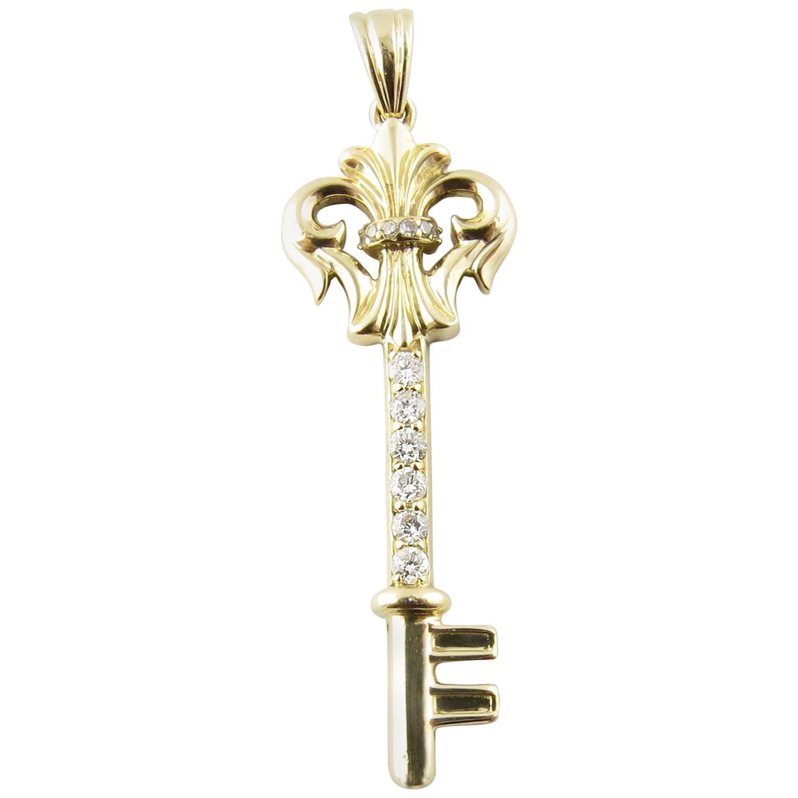 Diamond and 14 Karat Yellow Gold Key Pendant Necklace For Sale at 1stDibs