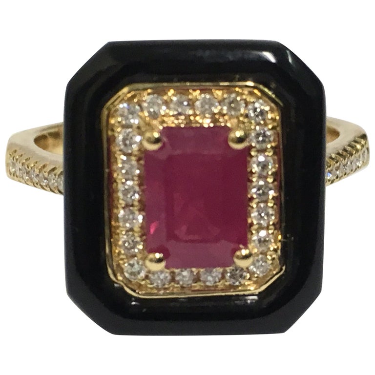 Ruby Diamond and Onyx Ring For Sale at 1stDibs