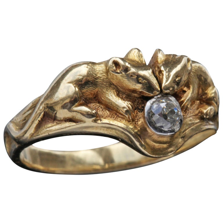 René Boivin Charming Gold and Diamond Mouse Ring at 1stDibs