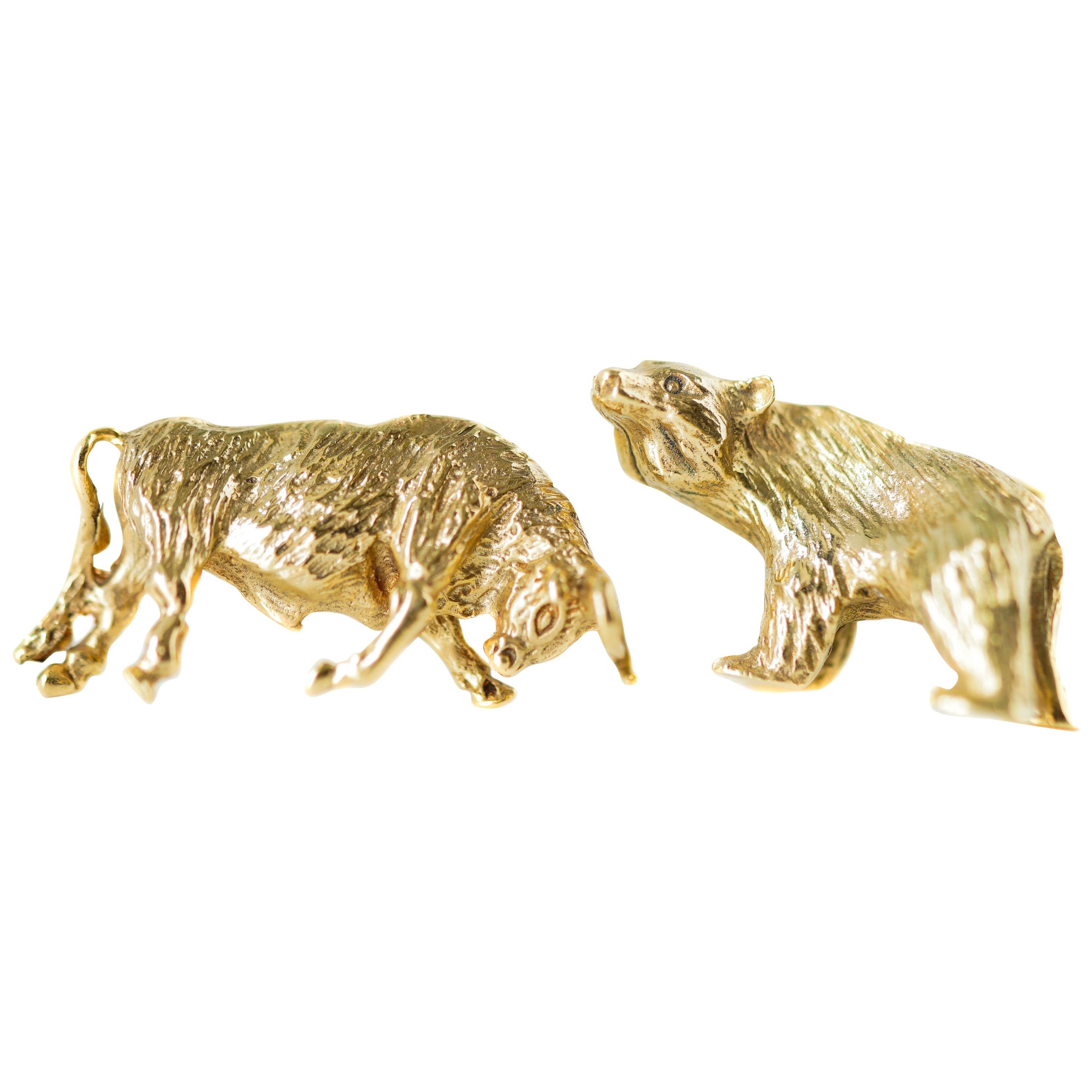 Tiffany and Co. 14 Karat Gold Bear and Bull Cufflinks For Sale at 1stDibs