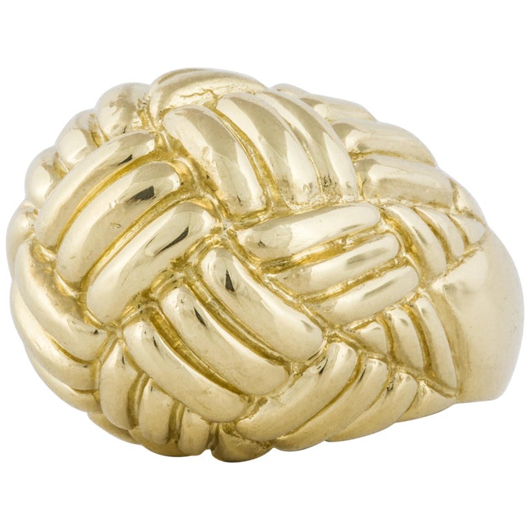 Tiffany and Co. Woven Pattern Dome Ring in 18K Gold For Sale at 1stDibs