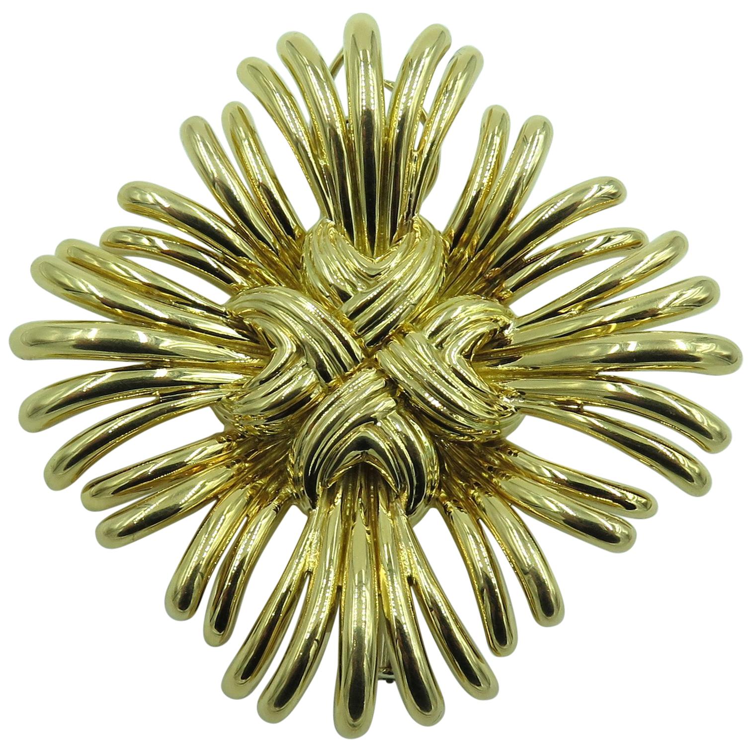 Verdura Gold Brooch For Sale at 1stDibs | verdura brooch