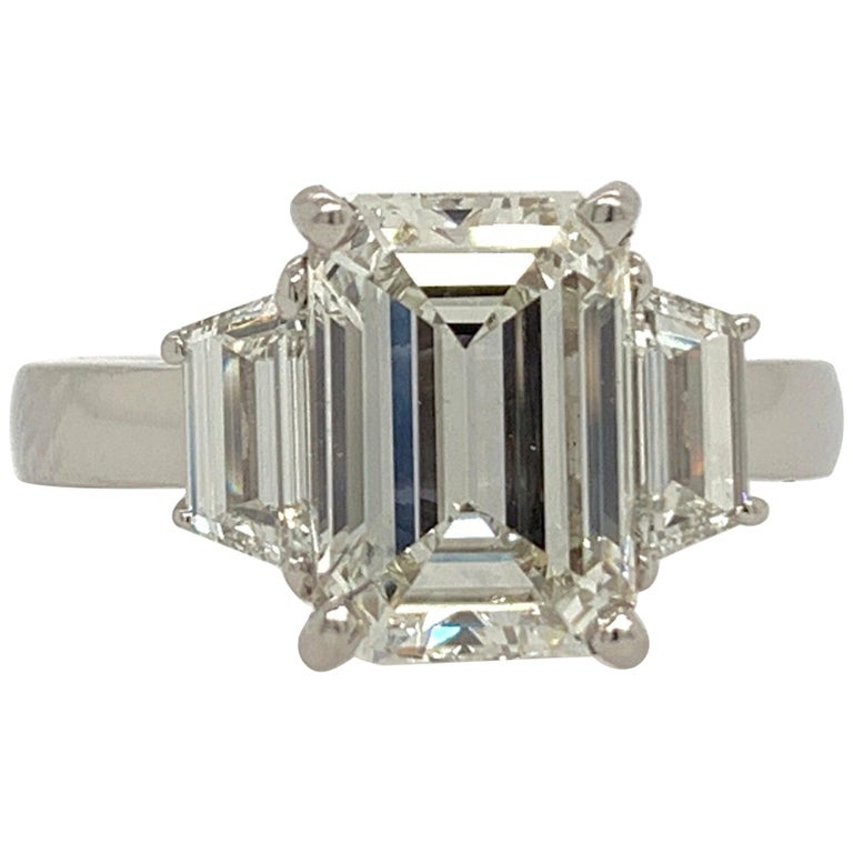 Platinum Ring 2.52 Carat Natural Rectangular Emerald Cut Diamond I VS1 ...