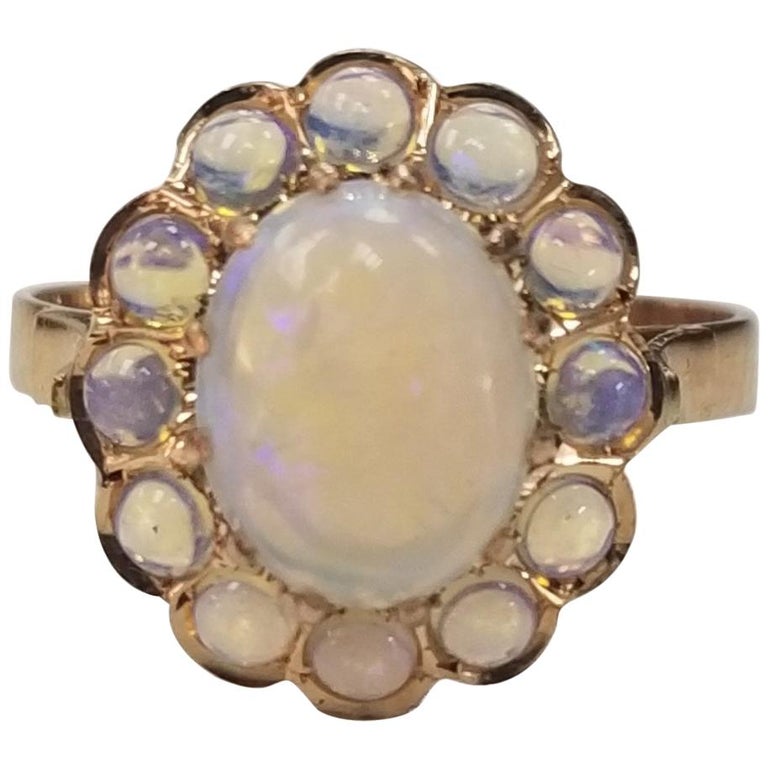 14 Karat Yellow Gold Opal Ring at 1stdibs