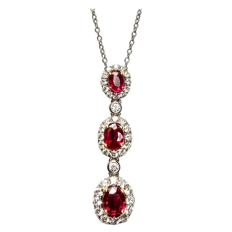 Burma Ruby White Gold Pendant Necklace For Sale at 1stDibs
