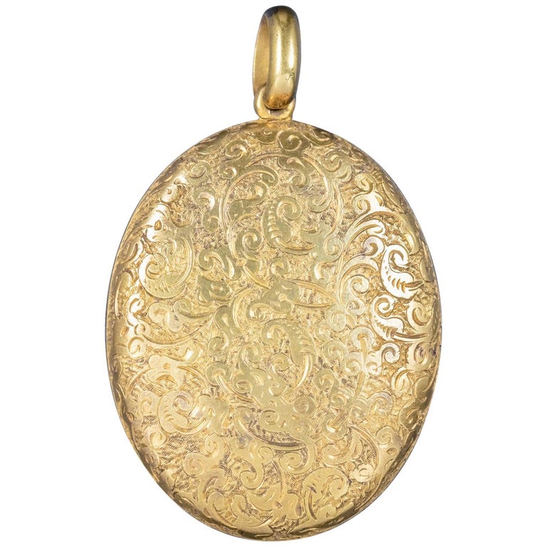 Antique Victorian Large Solid 18 Carat Gold circa 1880 Engraved Locket ...