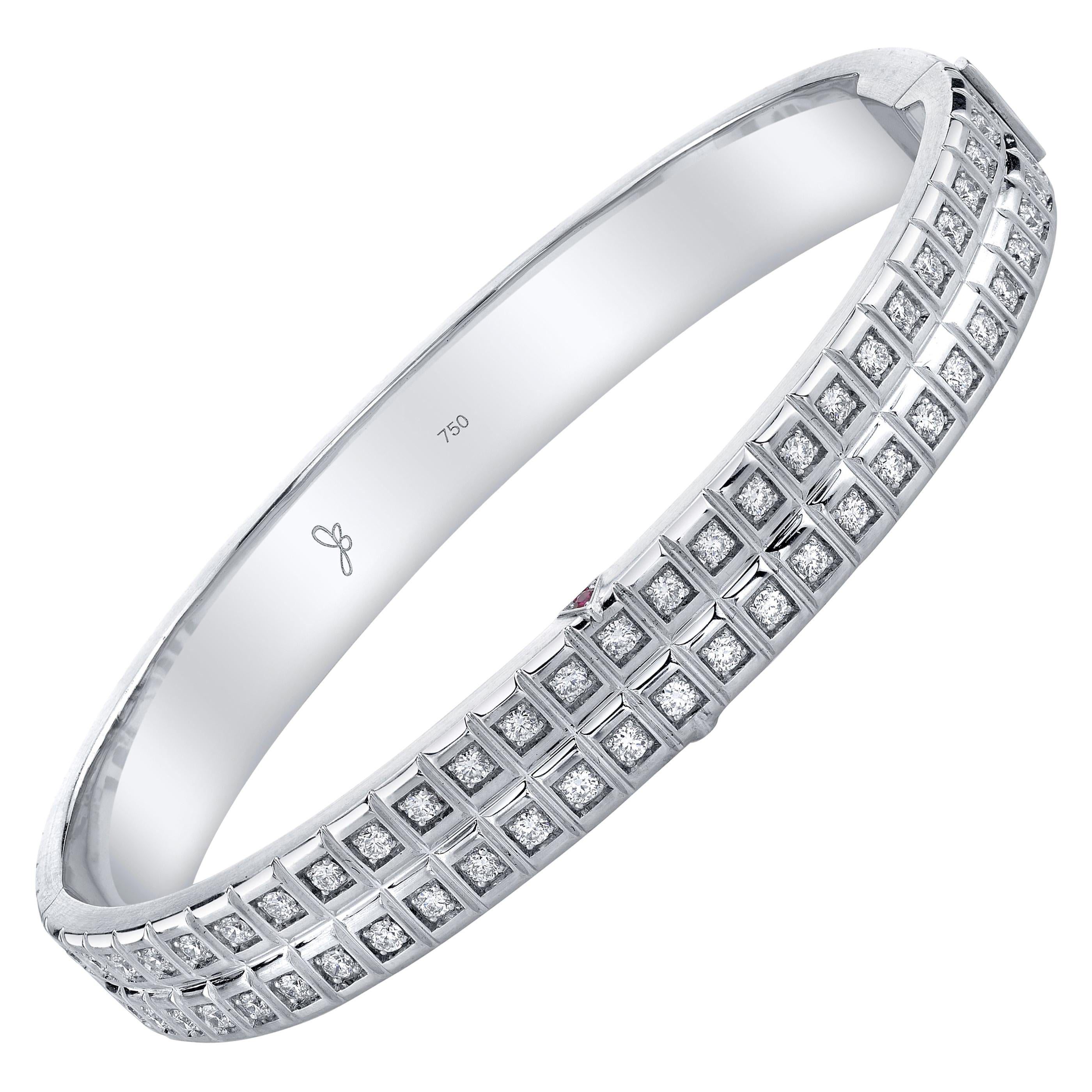 18 Karat Yellow Gold White Diamond Double Carousel Bracelet For Sale at ...