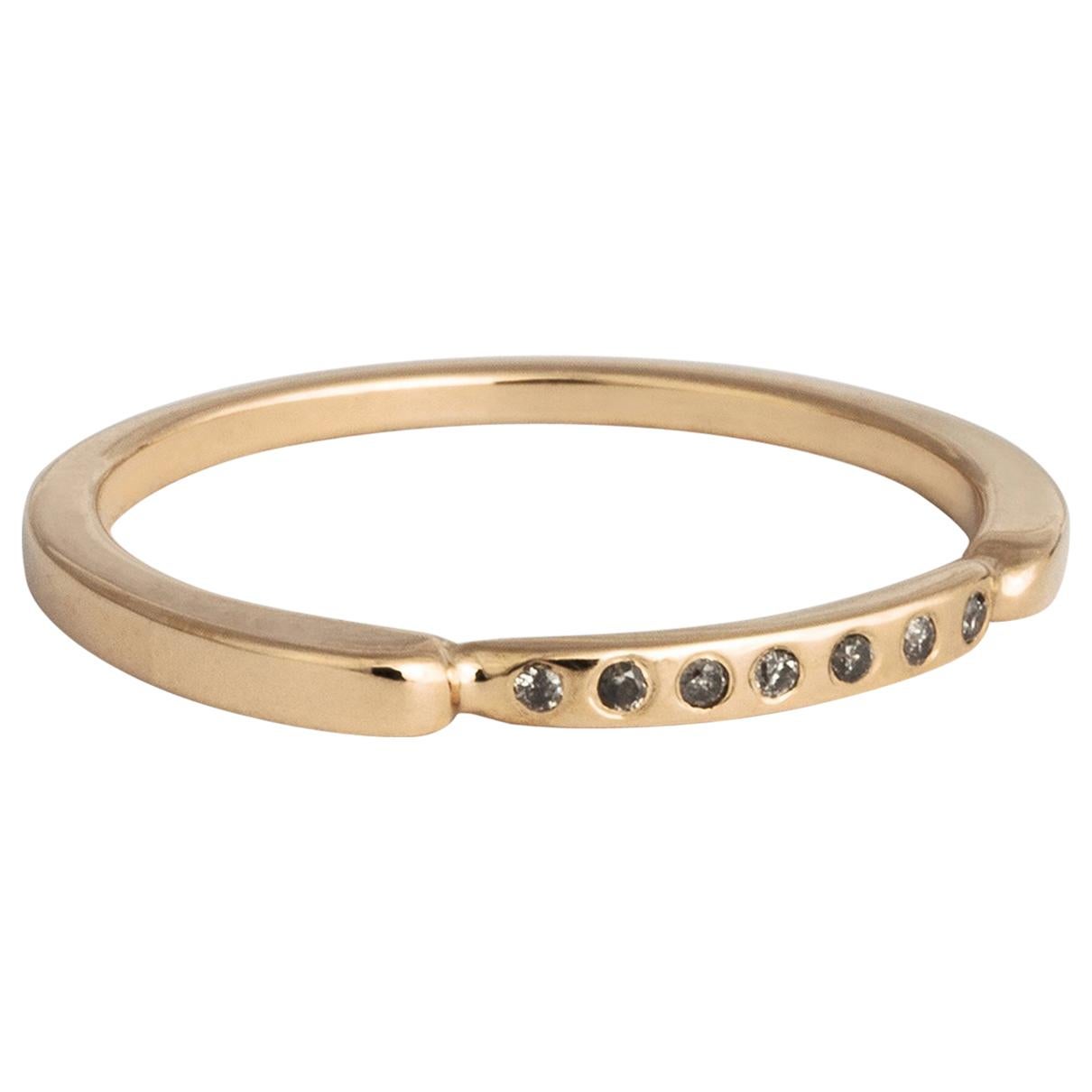 M. Hisae Handmade Flush Set Grey Diamond 14 Karat Gold Enzo Band at 1stDibs