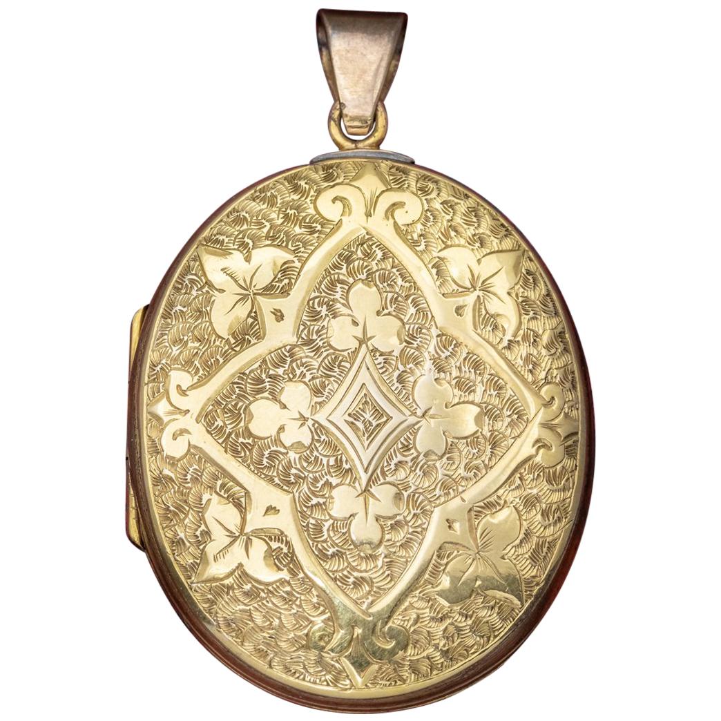 Antique Victorian Engraved 18 Carat Gold, circa 1880 Locket at 1stDibs
