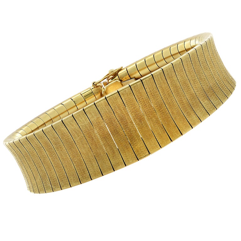 Corletto 18 Karat Yellow Gold Bangle at 1stDibs | corletto jewelry ...