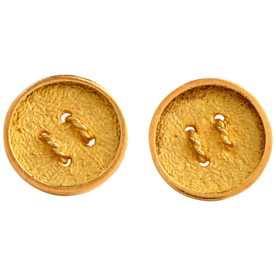 Yellow Gold Button Cufflinks For Sale at 1stDibs