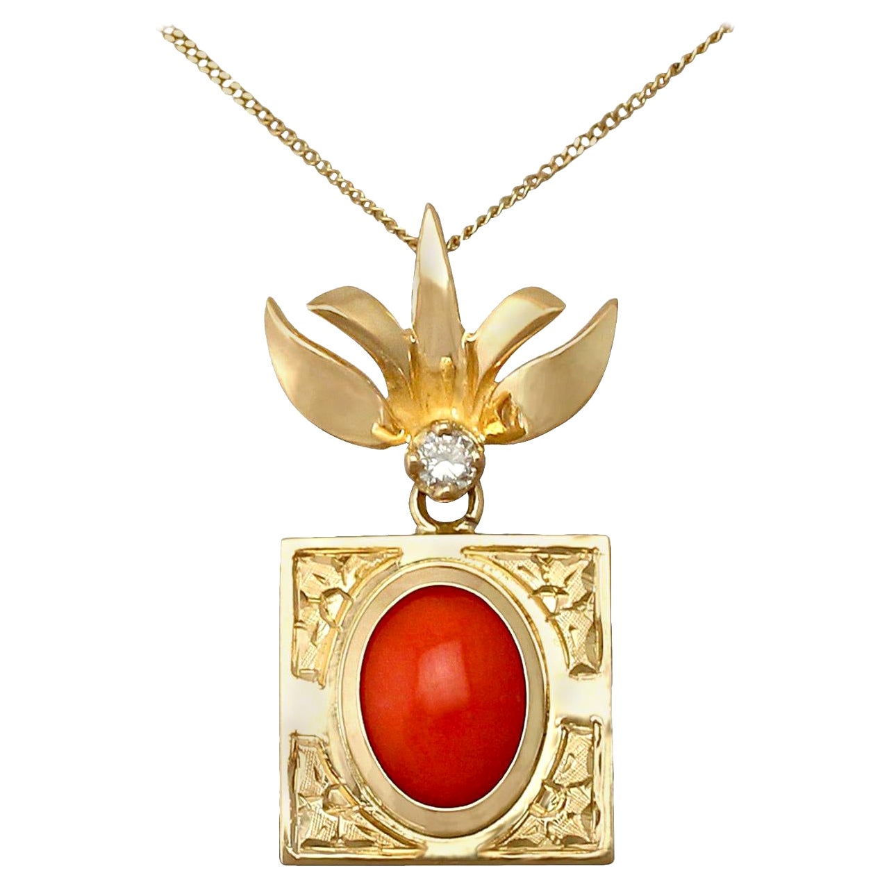 Vintage 1940s Art Deco Diamond and Yellow Gold Pendant For Sale at ...