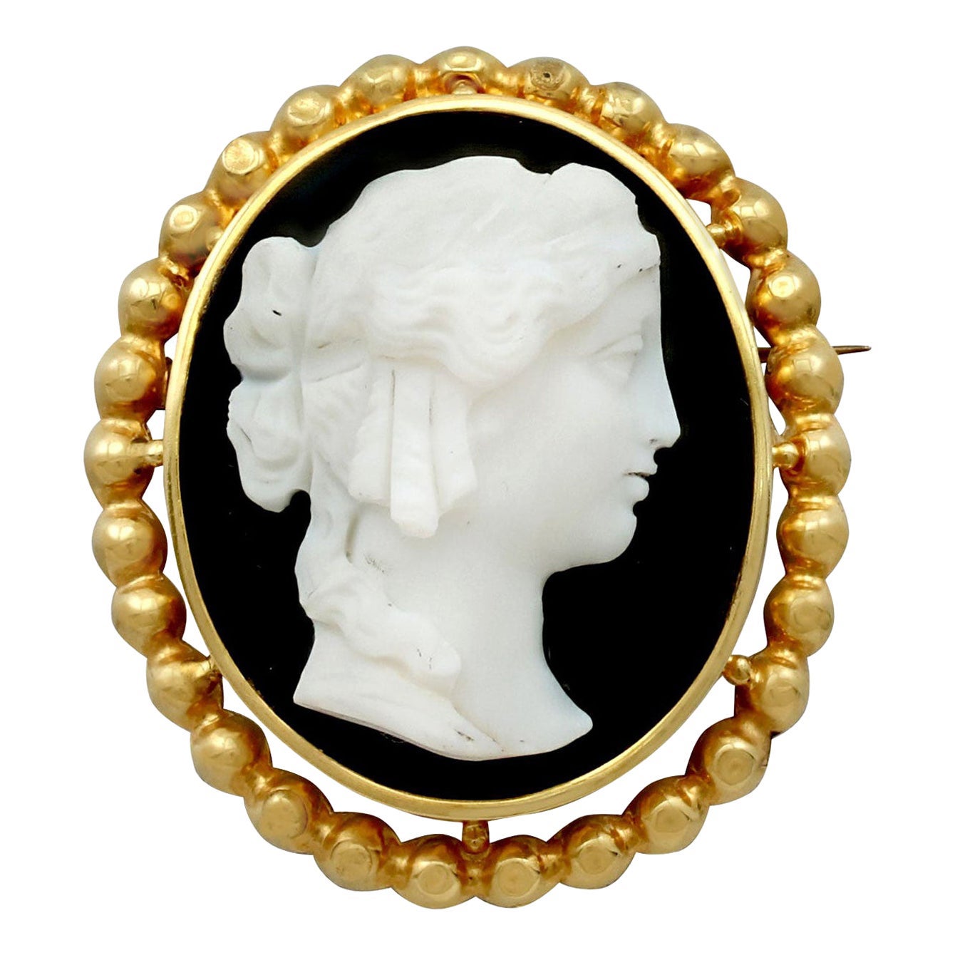 Antique Carved Hardstone and Yellow Gold Cameo Brooch, circa 1860 For ...