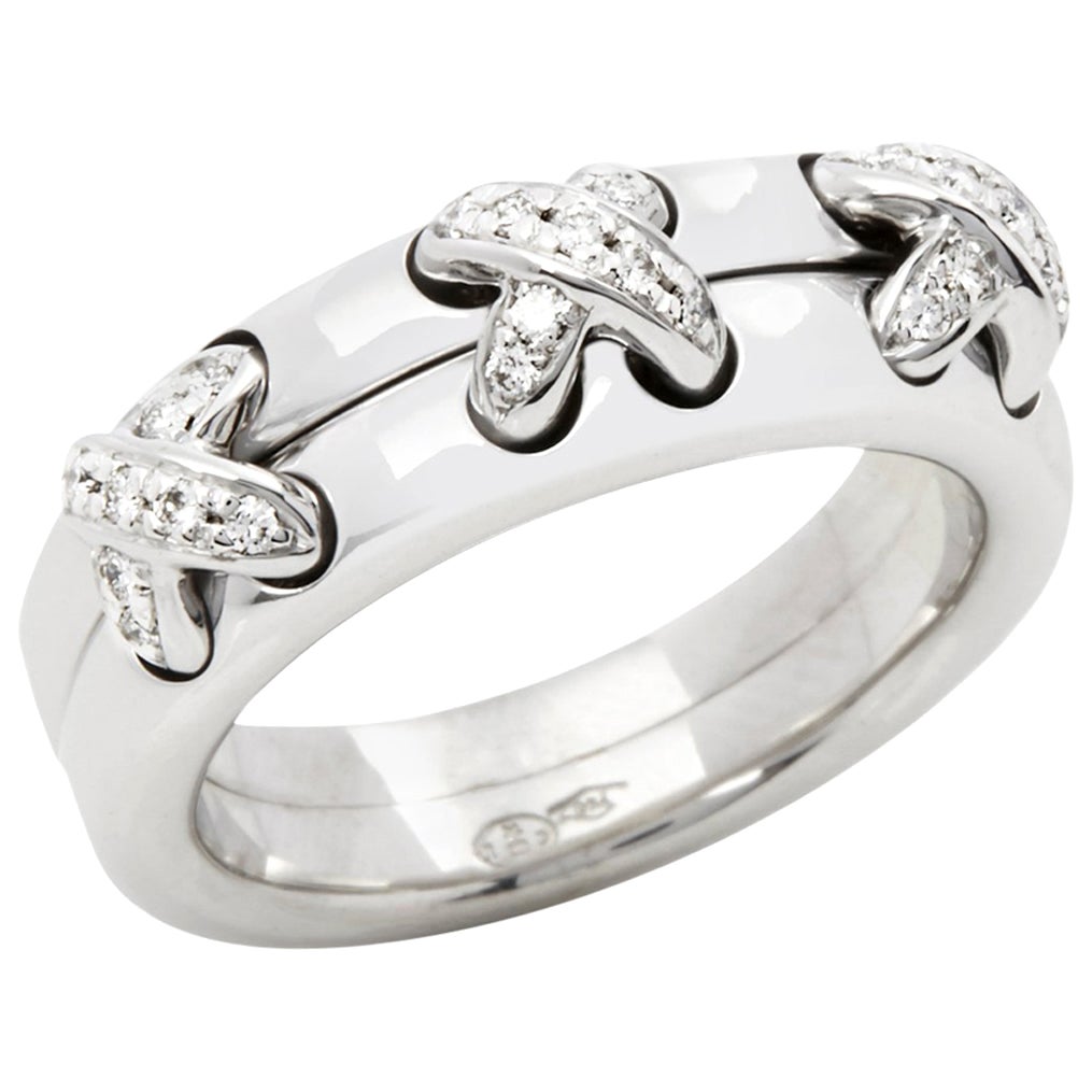 Chaumet 18 Karat White Gold Tango Spiral Ring For Sale at 1stDibs