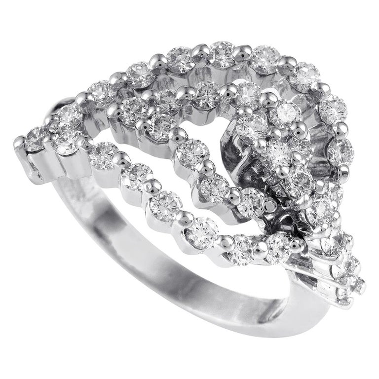 Raima Women's 18K White Gold Diamond Leaf Ring 21832332 at 1stDibs