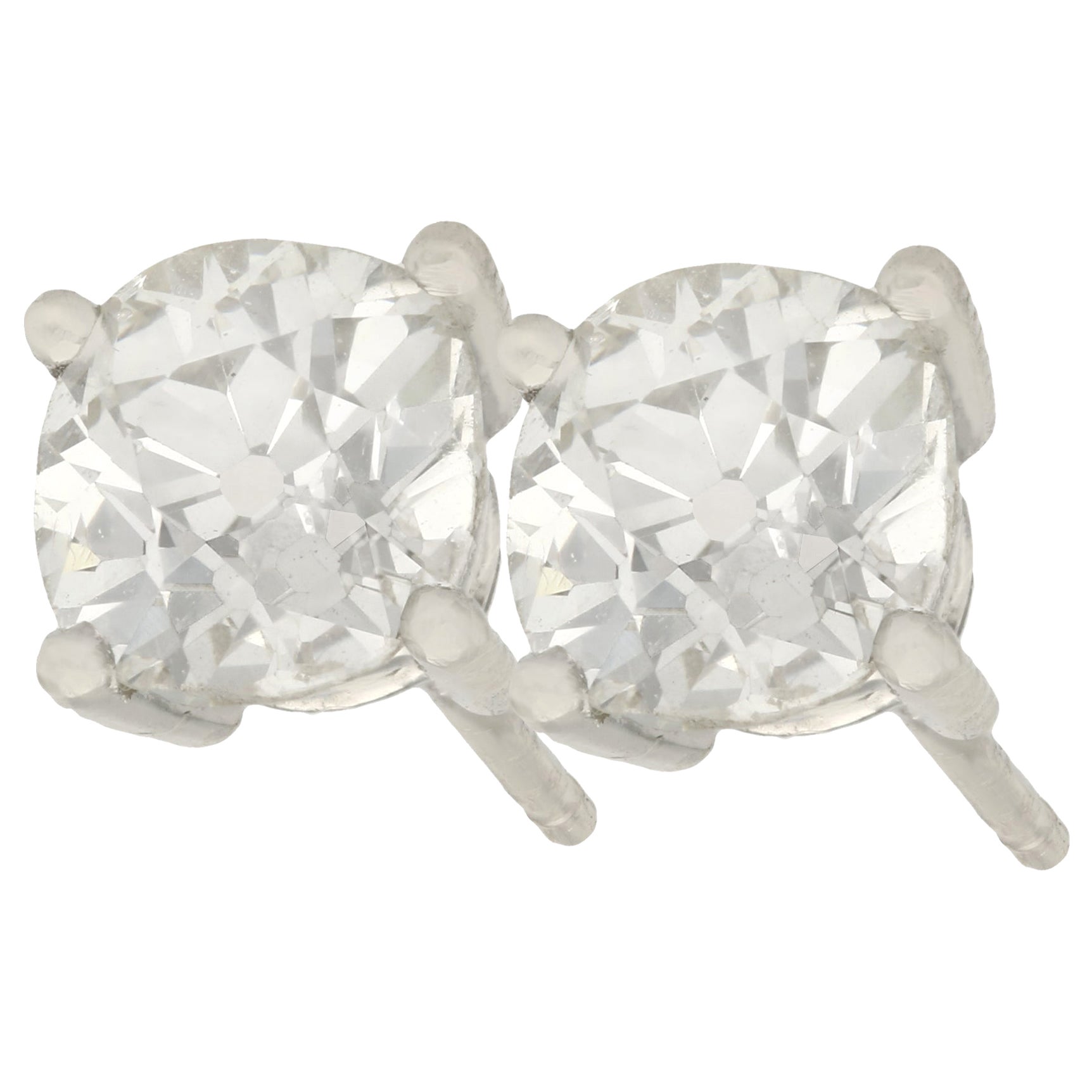 6.12 Carat Diamond Stud Earrings For Sale at 1stDibs