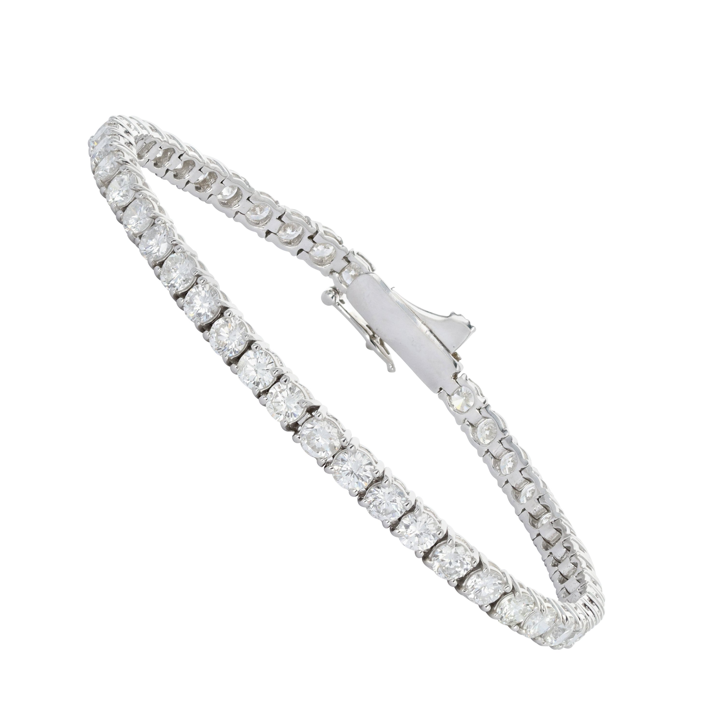 Cartier ‘essential Lines 4 68 Carat Diamond Tennis Bracelet At 1stdibs