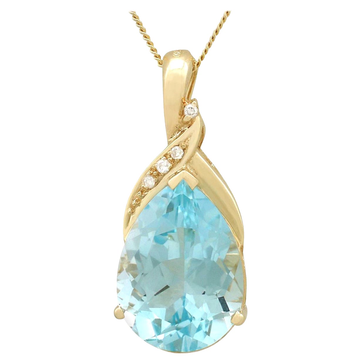 Round Blue Topaz 11 MM Pendant For Sale at 1stDibs