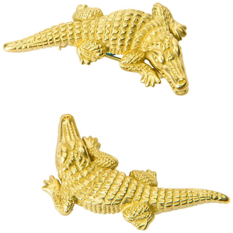 Kieselstein-Cord Gold Alligator Pin Set at 1stDibs
