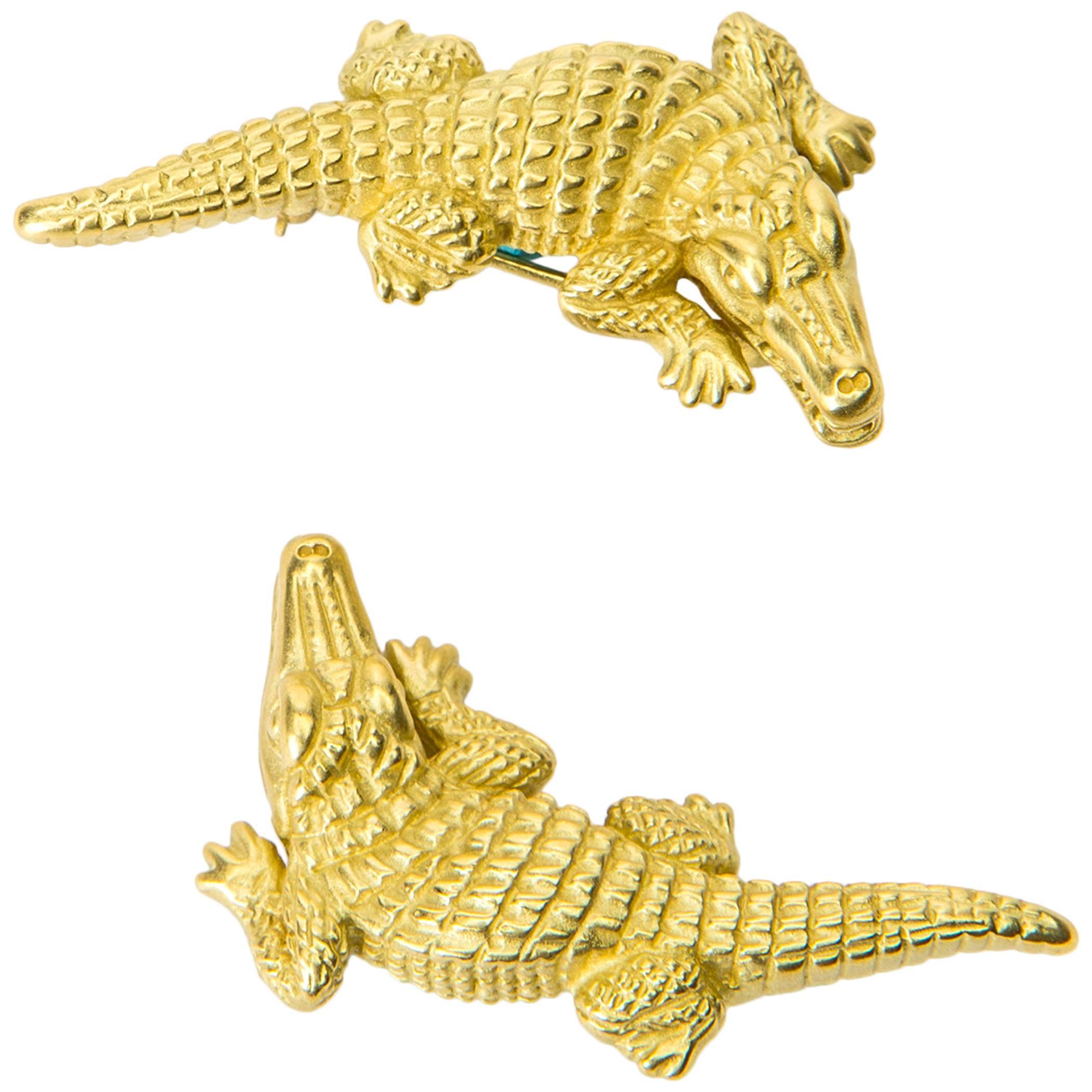 Kieselstein-Cord Gold Alligator Pin Set at 1stDibs