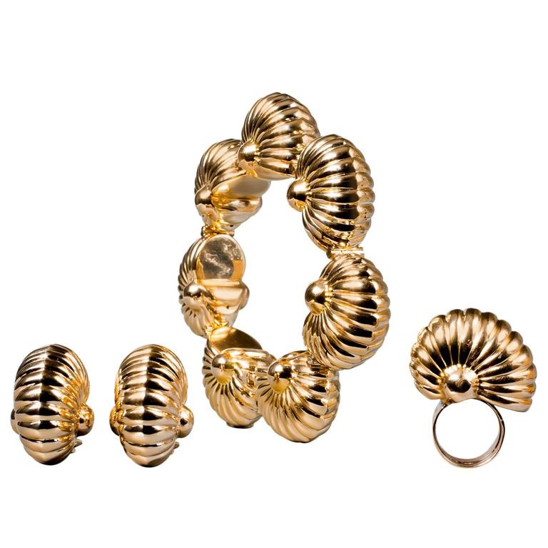 Cartier Magnificent Modernist Gold Set For Sale at 1stDibs