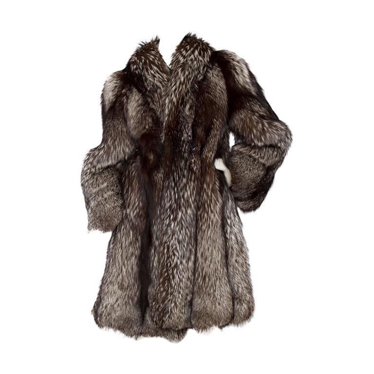 1980s SIlver Fox Fur Coat For Sale at 1stdibs