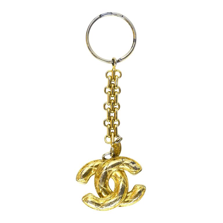 Chanel Vintage '90s Gold Quilted CC Keyring For Sale at 1stDibs