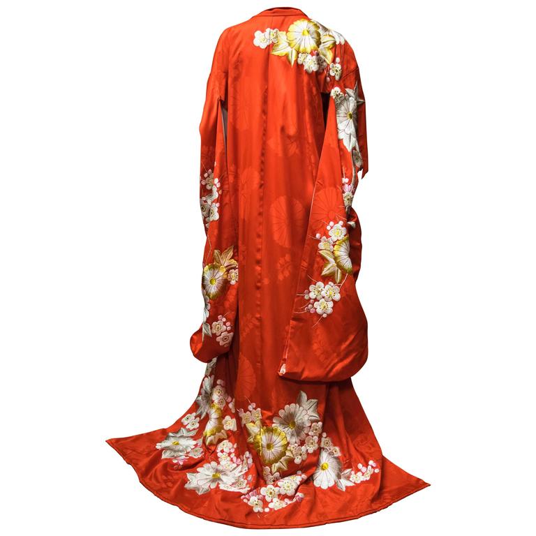 Red Cerimonial Kimono at 1stDibs