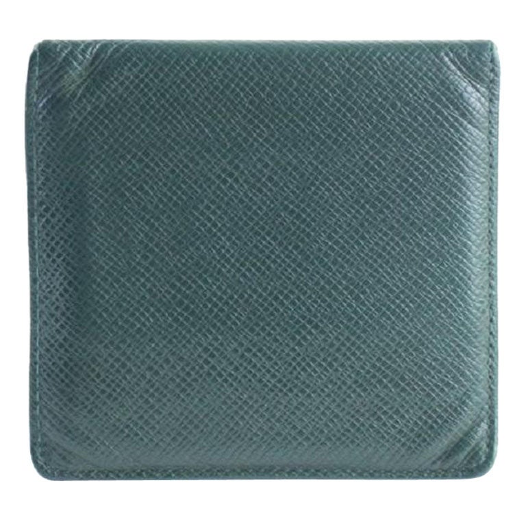 Louis Vuitton Green Epicea Taiga Leather Bifold 11lr0626 Wallet For ...