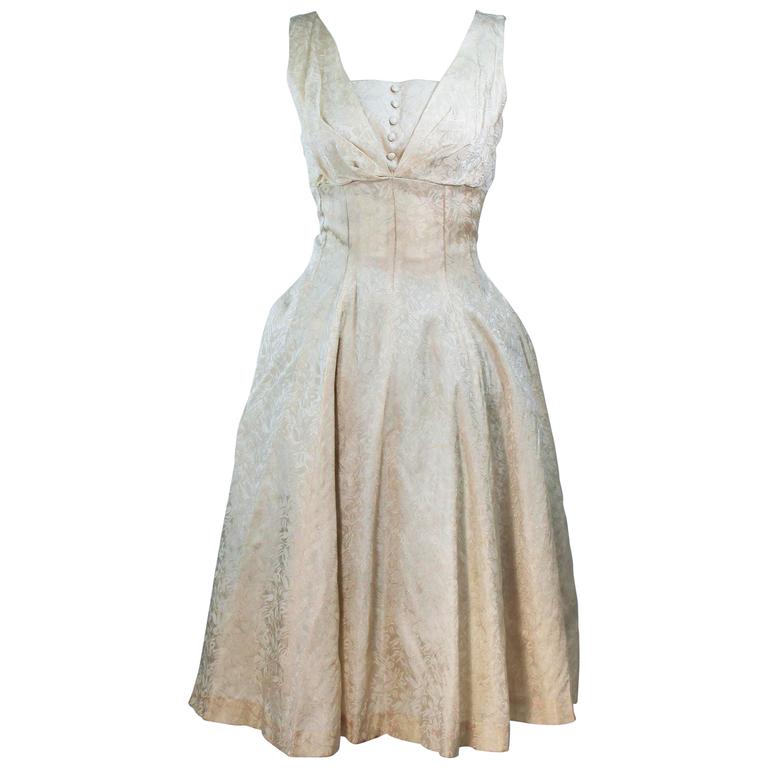 1960's Cream Brocade Cocktail Dress Size 4-6 For Sale at 1stDibs