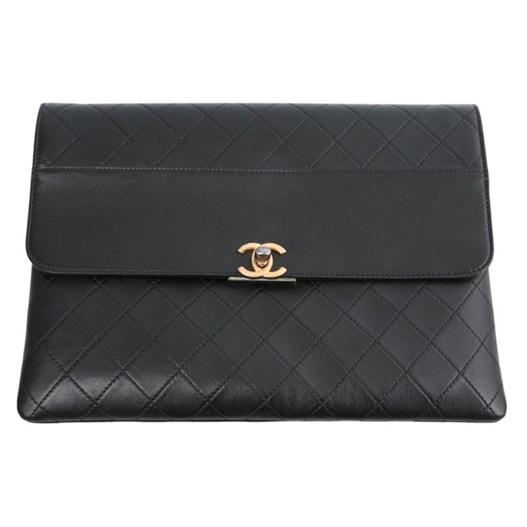 WOMENS DESIGNER Chanel Leather Clutch Bag - Black For Sale at 1stDibs