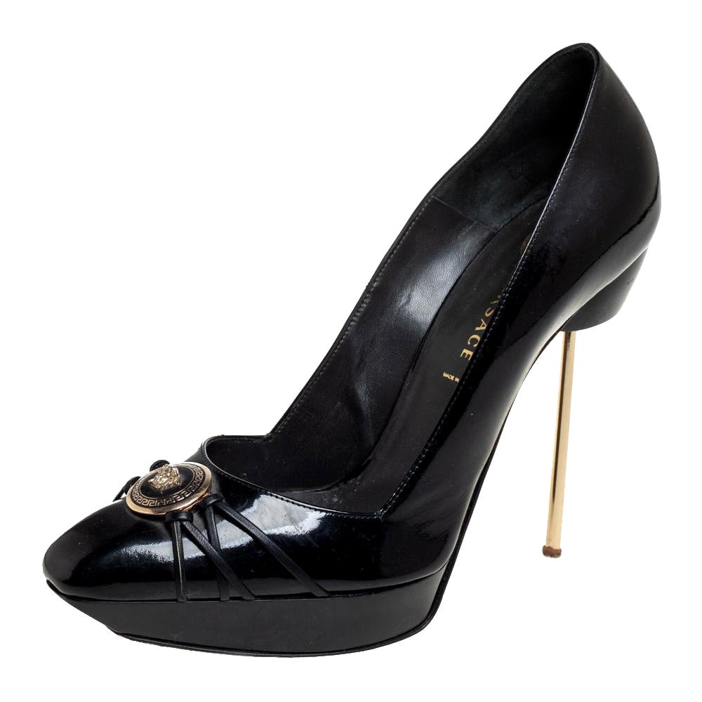 Versace Black Patent Leather Medusa Logo Pointed Toe Pumps Size 41 at ...