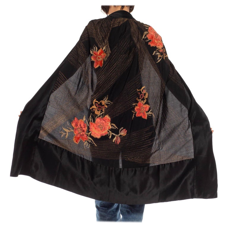 1920S Gold Lamé Silk and Velvet Embroidered Art Deco Cape For Sale at ...