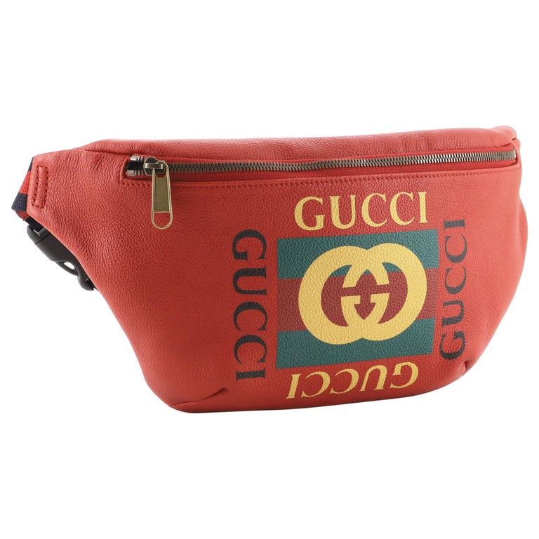 Gucci Red Printed Leather Logo Medium Waist Bag For Sale at 1stDibs