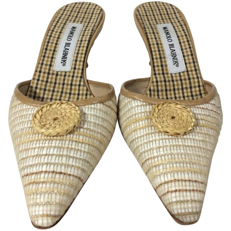 Manolo Blahnik Tan and Cream Pointed Slides with Wicker Detail For Sale ...