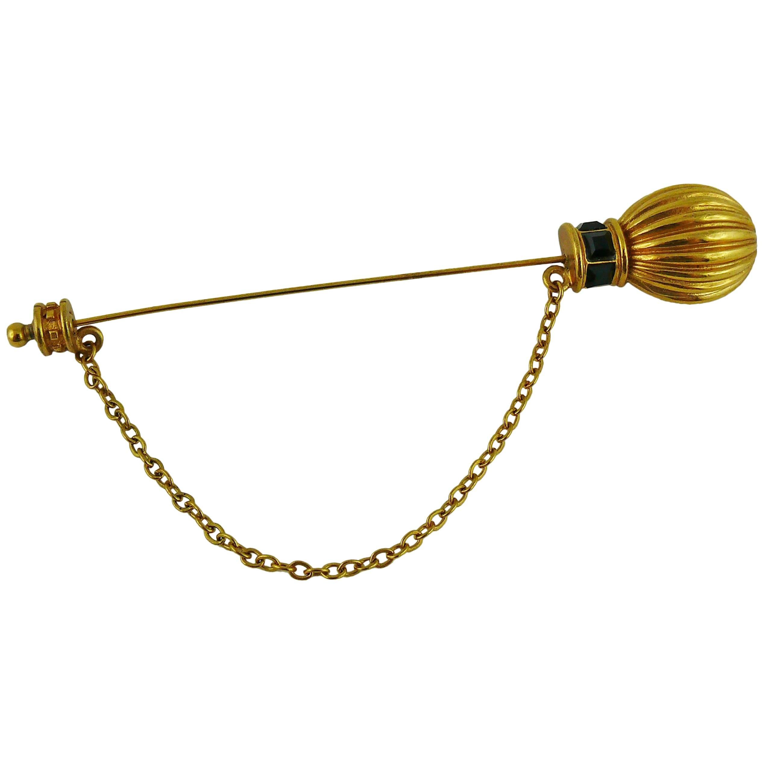 Hermes Paris Golf Club Two-Tone Gold Lapel Pin For Sale at 1stDibs ...