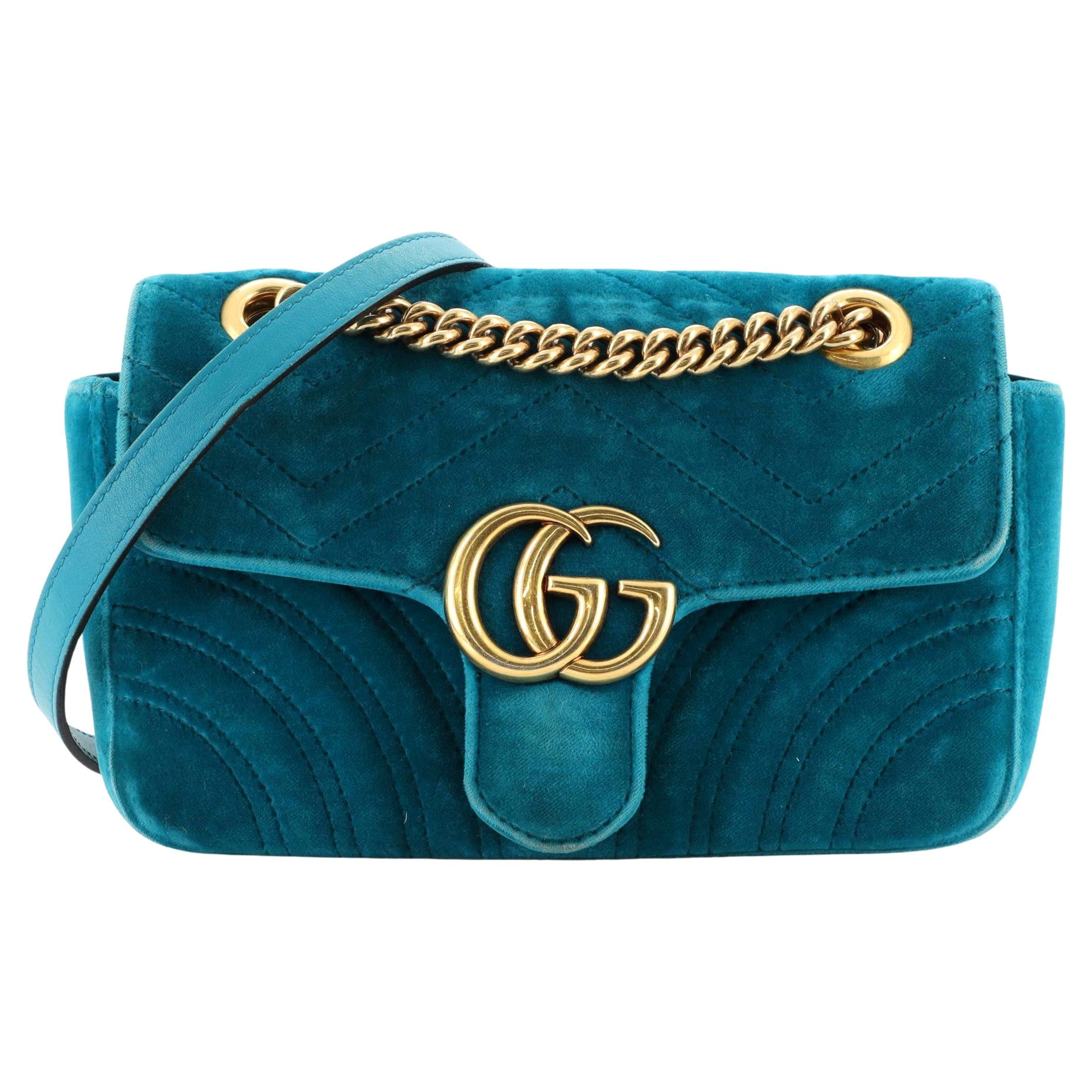 Gucci Blue Leather Medium Soho Chain Shoulder Bag For Sale at 1stDibs
