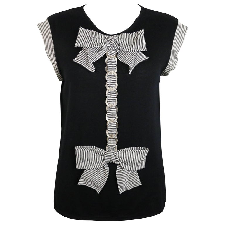 Chanel Black Cashmere Silk Bow And Chain Top For Sale at 1stDibs