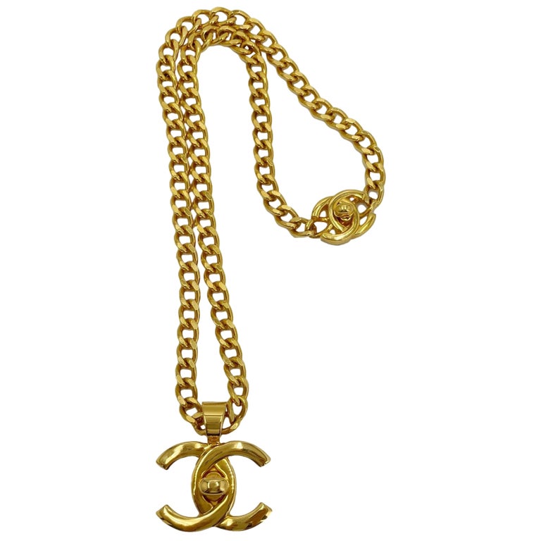 Chanel Vintage 96P Medium Double Turnlock Chain Necklace 66261 For Sale ...