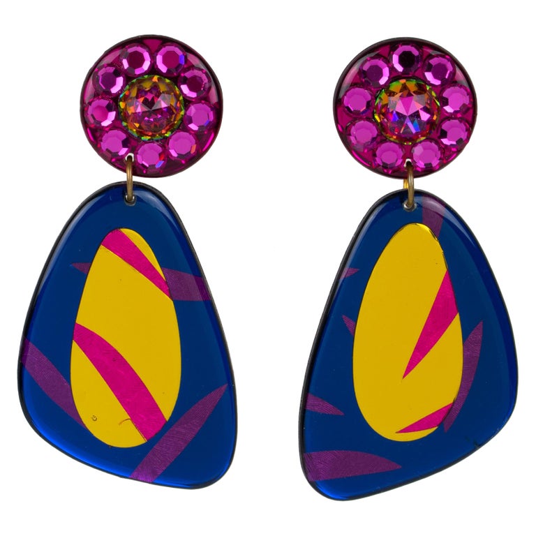 Italian Dangle Lucite Clip Earrings Blue, Gold and Pink For Sale at 1stDibs