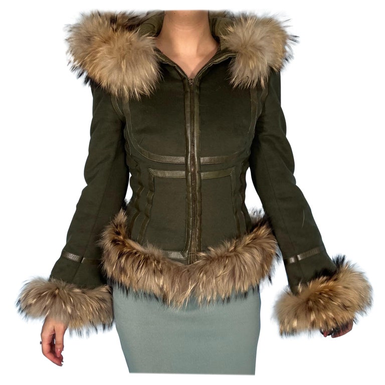Alexander McQueen Fall 2003 Khaki Fur Cuff Jacket For Sale at 1stDibs