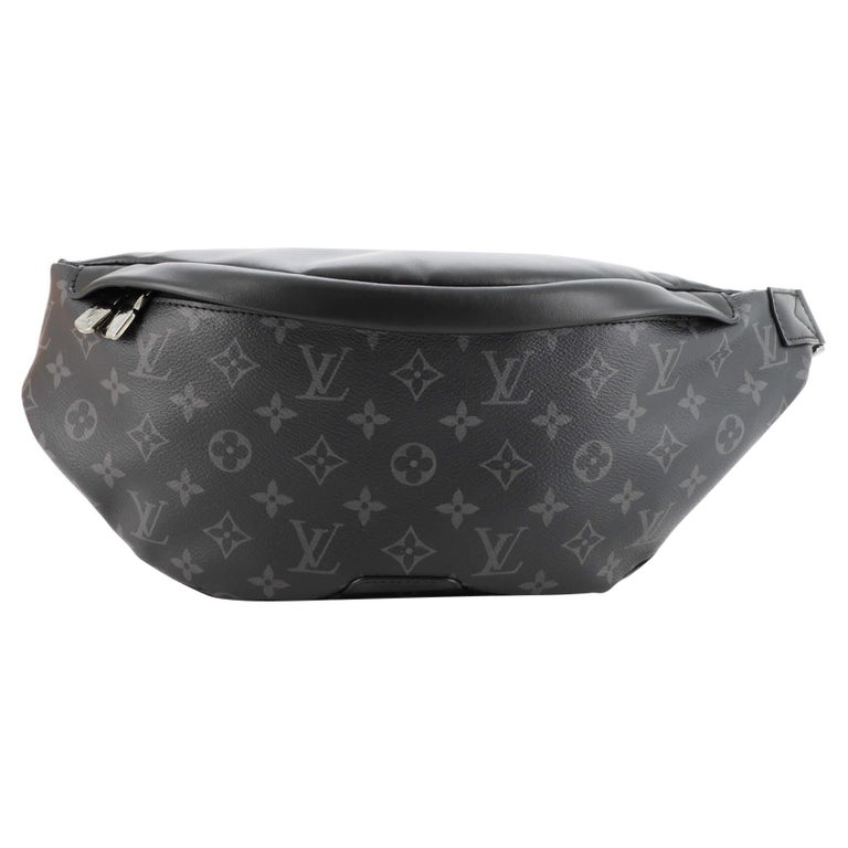 Louis Vuitton Discovery Bumbag Monogram Eclipse Canvas at 1stDibs