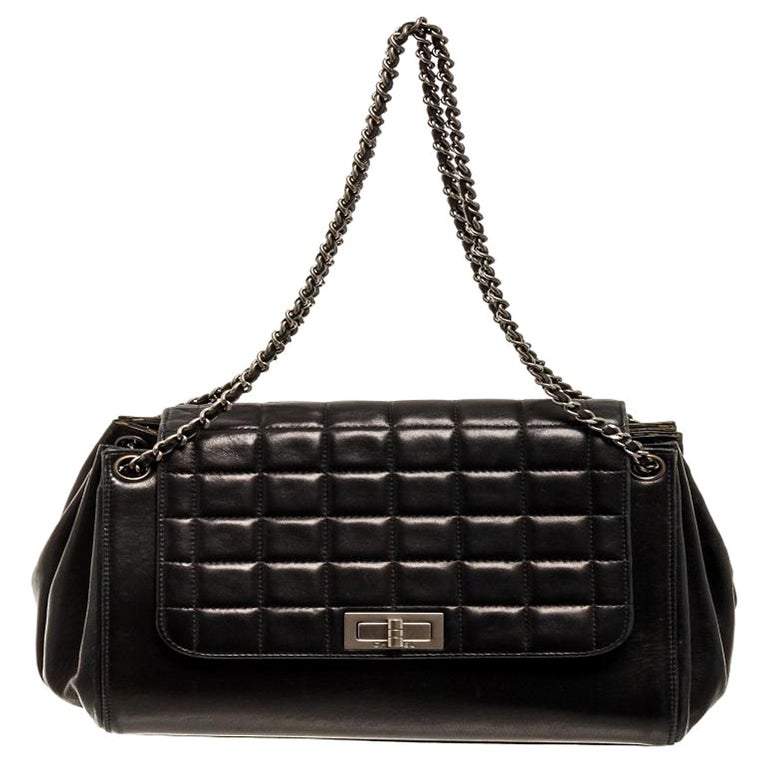 Chanel Black Leather Chocolate Bar Handbag For Sale at 1stDibs