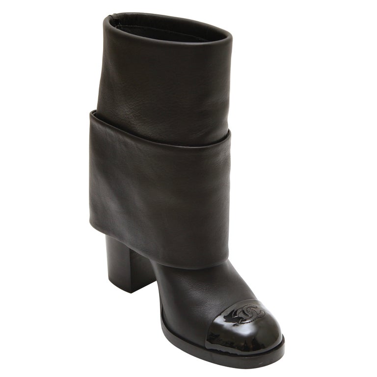 CHANEL Black Leather Mid-Calf Boots Patent Trim Round Toe Block Sz 40 ...