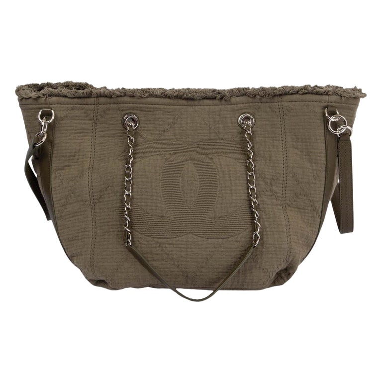 CHANEL olive green canvas 2018 DOUBLE FACE FRINGED TOTE Bag For Sale at ...