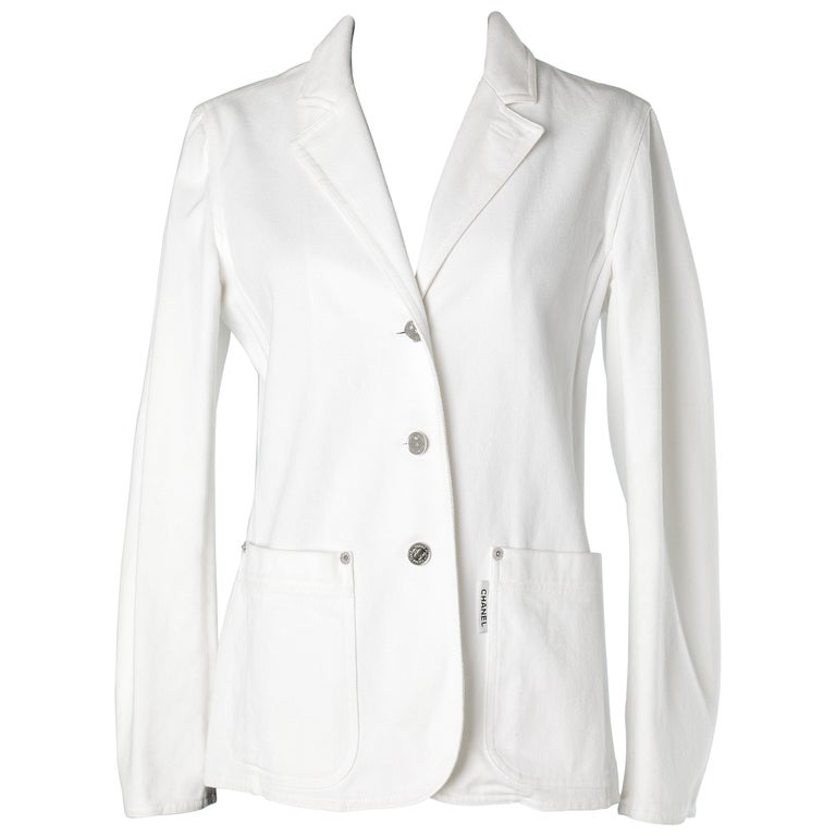 White single-breasted cotton jacket with branded buttons Chanel For ...