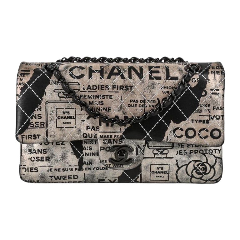 Womens Designer CHANEL RUNWAY PIECE MEDIUM NEWSPAPER DOUBLE FLAP For ...