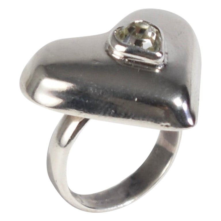 Rhinestone Heart Ring For Sale at 1stDibs